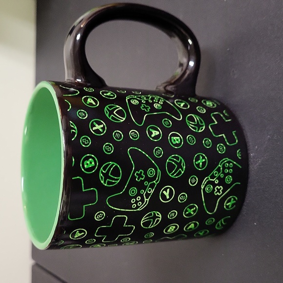Xbox | Dining | Xbox Official Gear 29 Heat Change Coffee Mug | Poshmark